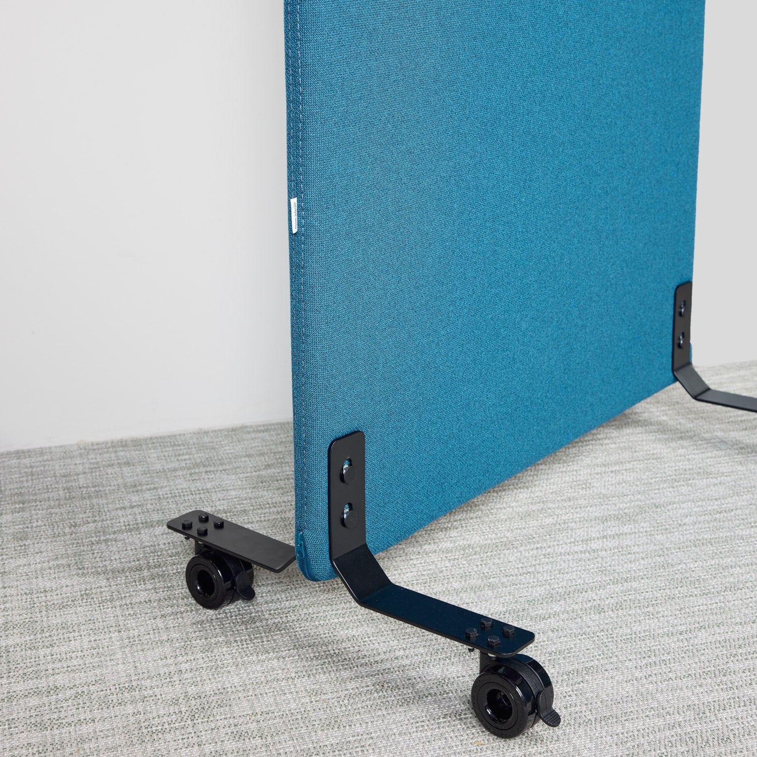 Floor Screen Feet with Wheels - 4 pcs – ErgoFinland